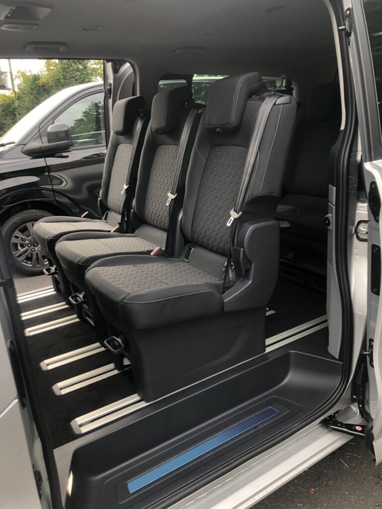 Ford Tourneo Custom SWB Black 7691